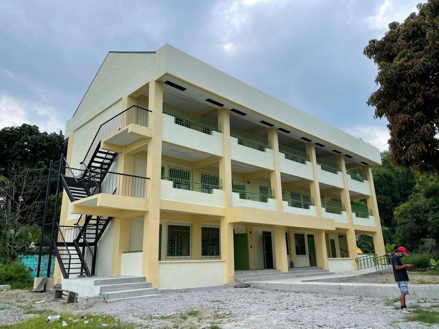 DPWH completes school building in City of San Fernando - Pampanga News Now DPWH completes school building in City of San Fernando - Pampanga News Now