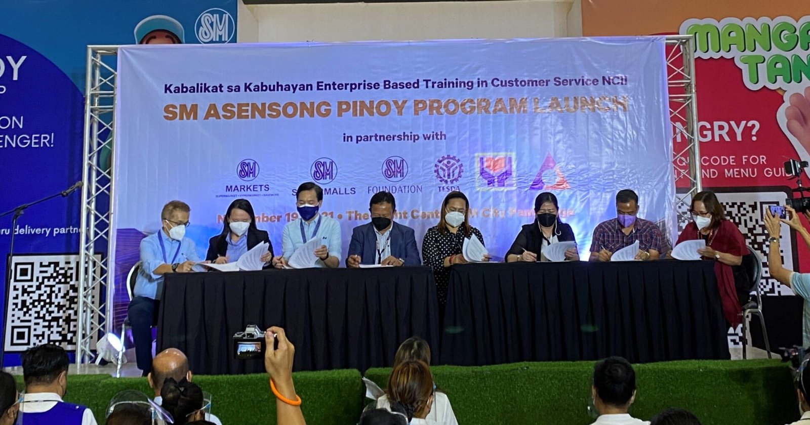 SM pioneers enterprise-based training program with TESDA - Pampanga ...