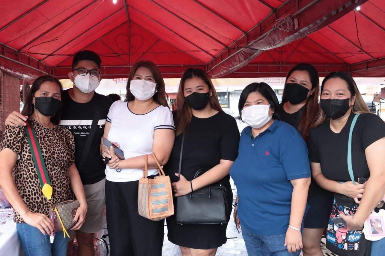 AC gov’t opens Kambal Festival trade fair - Pampanga News Now